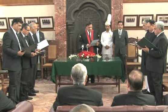 Six additional judges of LHC sworn in