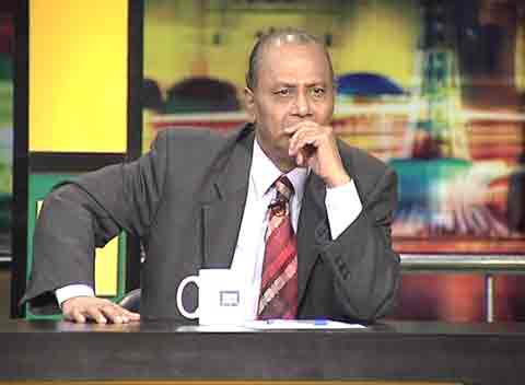 Dunya News: Amanullah trolls model Alizay Gabol during the show.