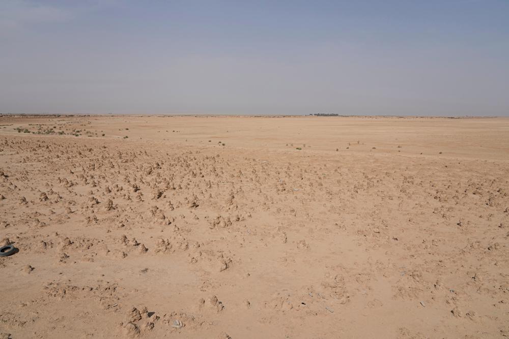 Iraq's 'pearl of the south' Lake Sawa dry amid water crisis | Dunya News
