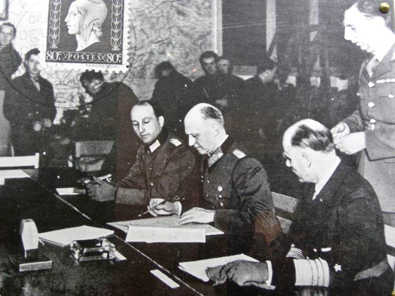 Italy a burden on Hitler in World War II | Dunya News