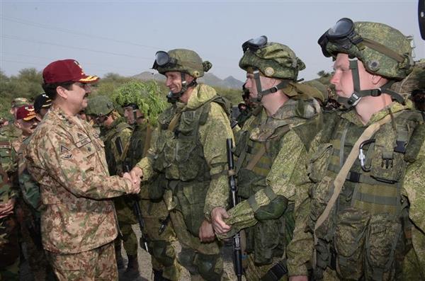 General Sharif reviews Pak-Russia joint military exercises - Pakistan ...