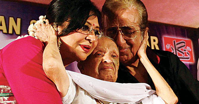 Renowned musician Robin Ghosh dies in Dhaka - Entertainment - Dunya News