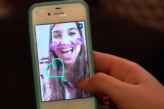 Snapchat finds its niche with disappearing messages