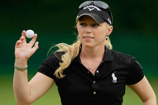 Golf: Pressel remains on top in bid to end title drought