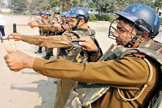 India police eye new weapon: chilli-loaded slingshots