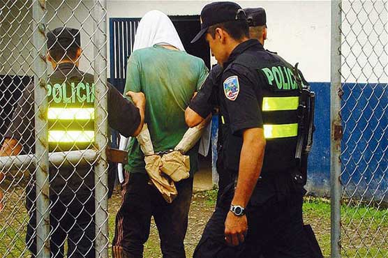 Costa Rica police hunt killer of American and family - Crime - Dunya News