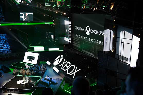 Lean Xbox One eyes gamers as PlayStation VR turns heads - Technology ...