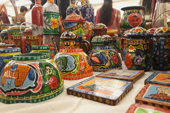 In pictures: Daachi exhibition unveils colours of Pakistan - Pakistan ...