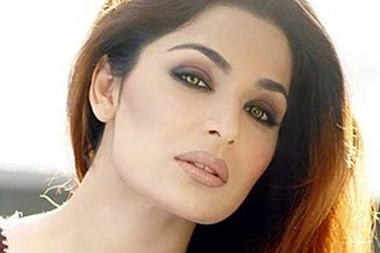 Meera leaves for Dubai to complete shooting of her movie ...