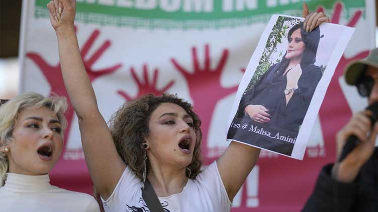 Protests galvanize Iranians abroad in hope, worry and unity - World ...