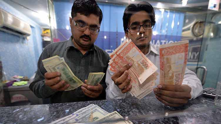 MoM:Overseas Pakistanis sent 27.4pc more remittances in March - Business - Dunya News